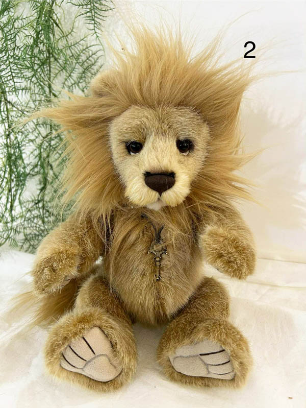 Charlie Bear Anniversary Linus 2025