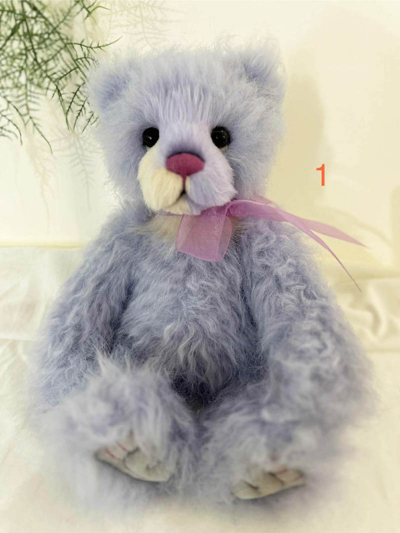 Charlie Bear Natalia 2025