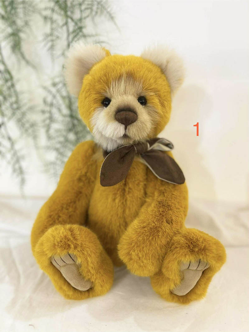 Charlie Bear Mrs Jones 2025